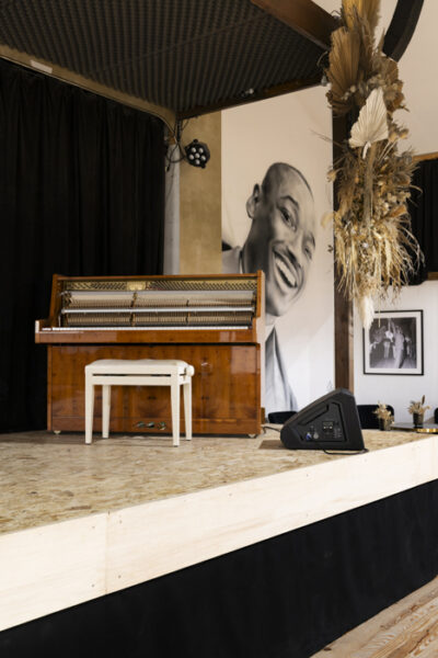 Accueil - L'école des danses swing à Toulouse - Studio hop